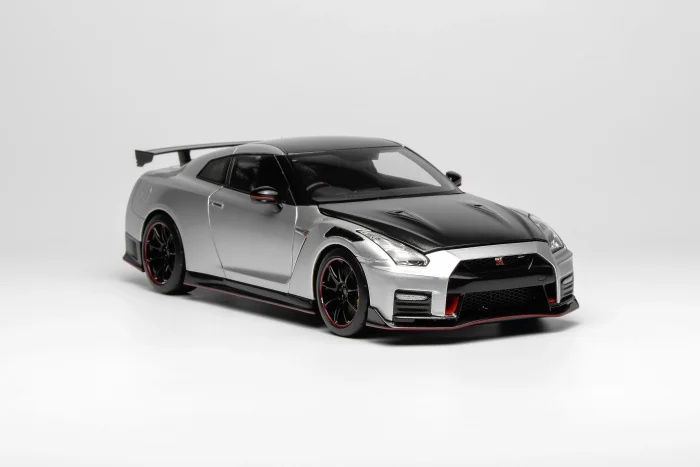 MH 1:18 Nissan GT-R NISMO (R35) Special Edition 2022 Ultimate Metal ...