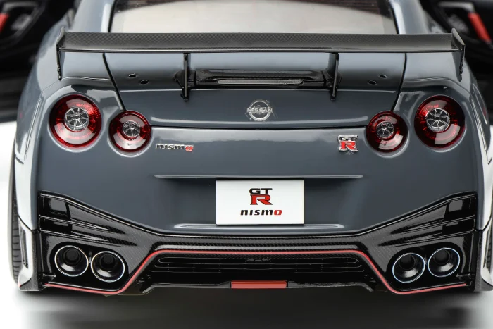 MH 1:18 Nissan GT-R NISMO (R35) Special Edition 2022 NISMO Stealth Gray ...